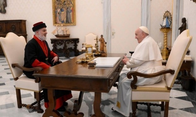 2022 11 21 Pope Francis meets Catholicos Patriarch Mar Awa III